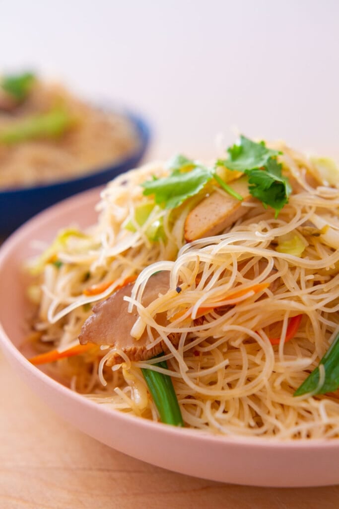 vegetable mei fun noodles (mifen) 台灣炒米粉