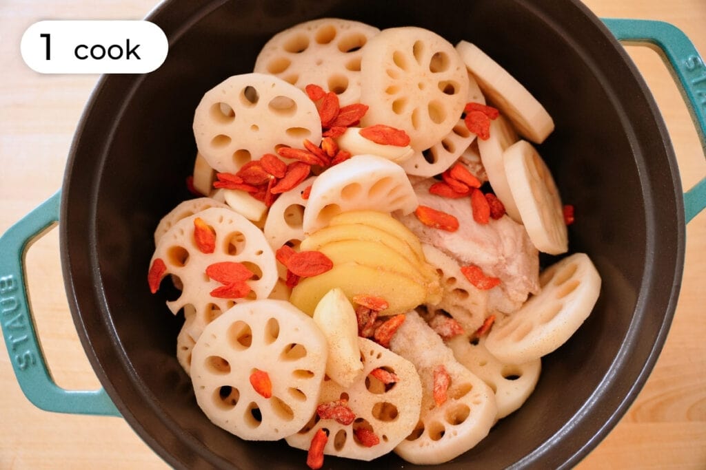 easy lotus root soup with pork ribs • The Sound of Cooking (蓮藕排骨湯)