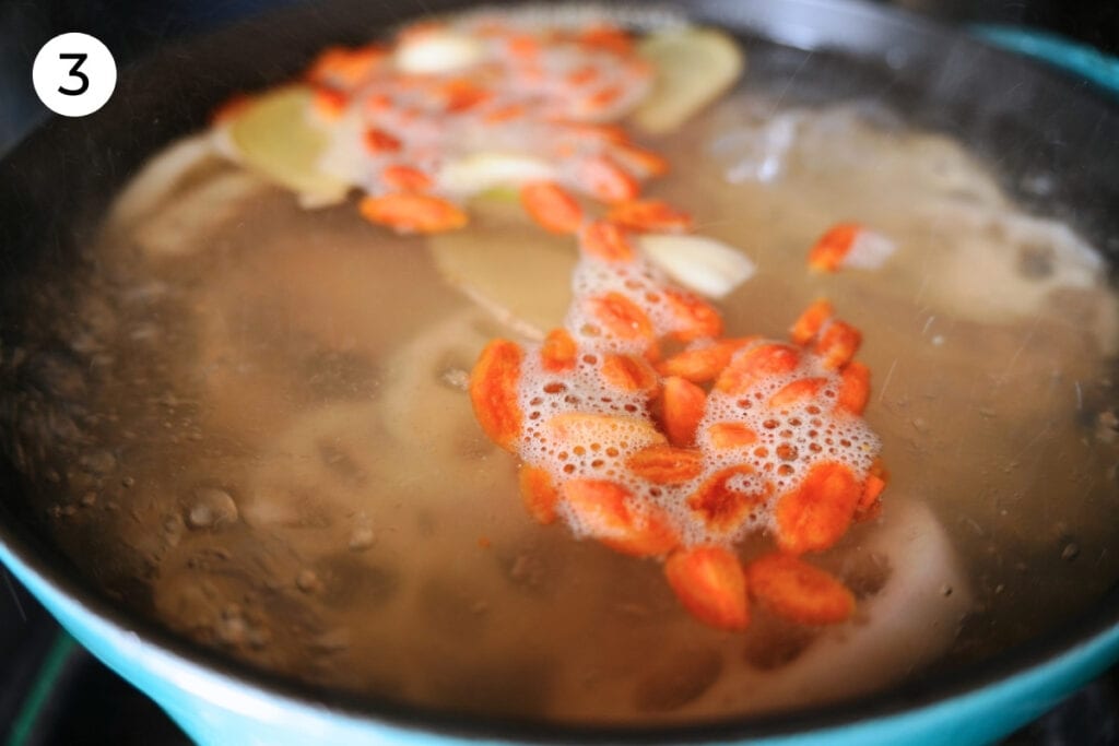 easy lotus root soup with pork ribs • The Sound of Cooking (蓮藕排骨湯)